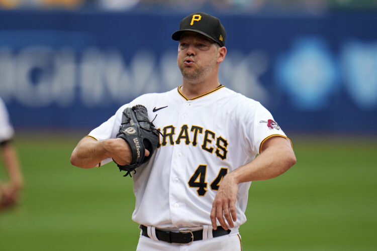 Contreras HR Lifts Brewers Over Pirates | News, Sports, Jobs - The ...